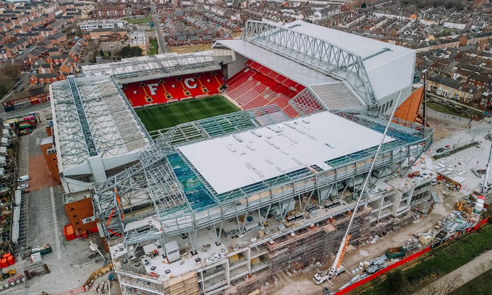 Les nouveaux stades de la saison 2023-2024 - MYCOMM